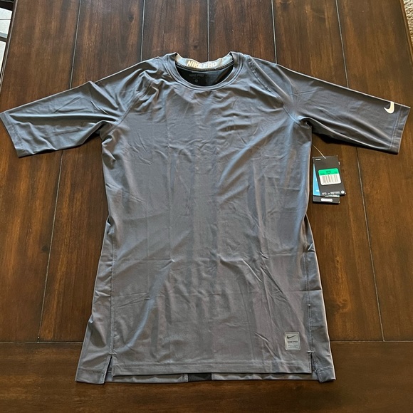 Nike | Shirts | 24 Nwt Nike Pro Drifit Hypercool Compression Gray ...